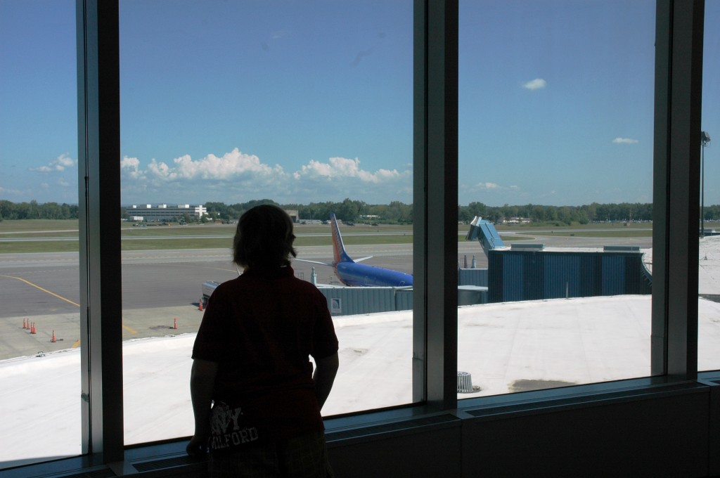 Airport Observation Decks: Have a favorite? - Stuck at the Airport