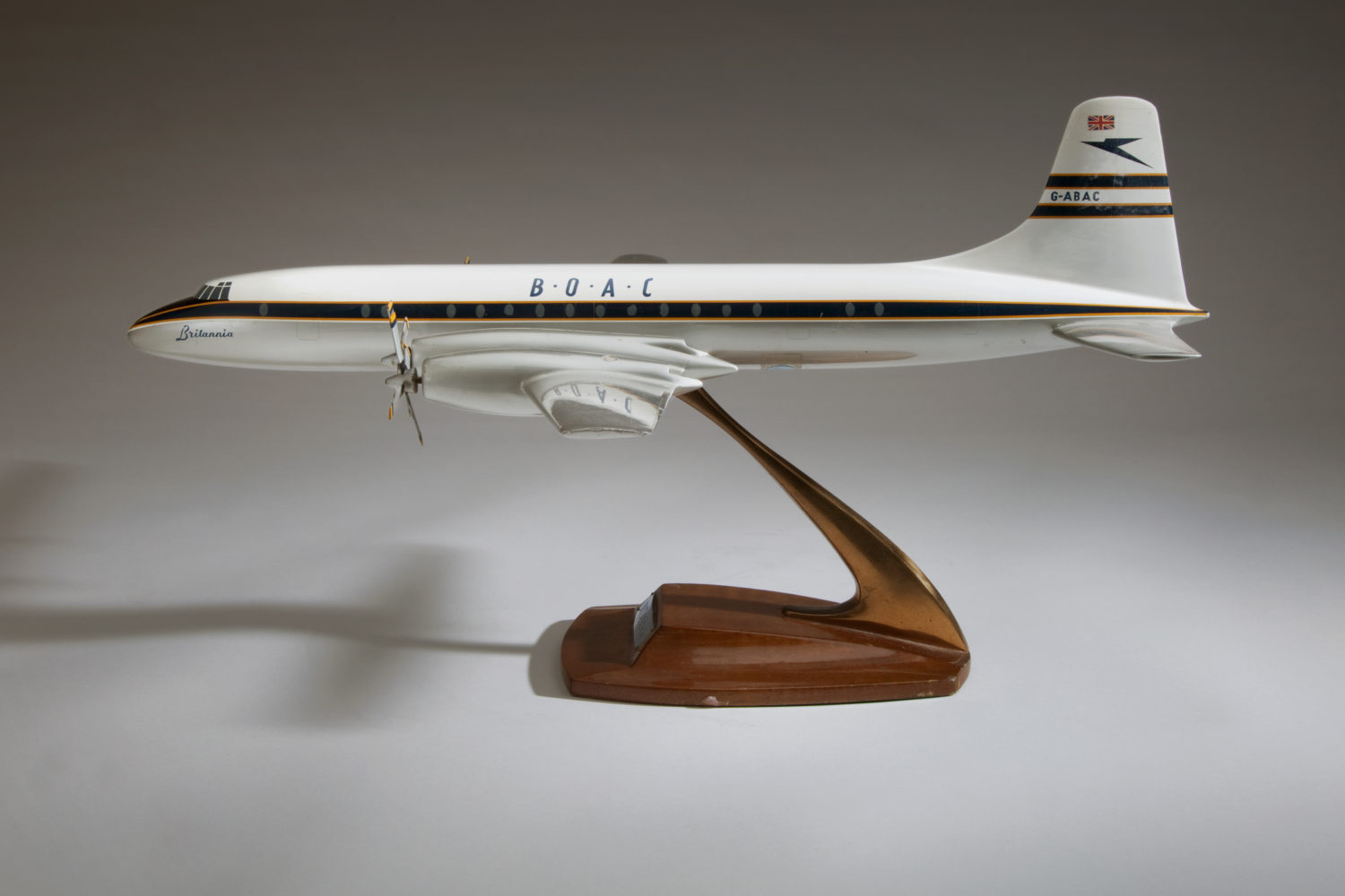 Museum Monday: "Propliners" at SFO - Stuck at the Airport