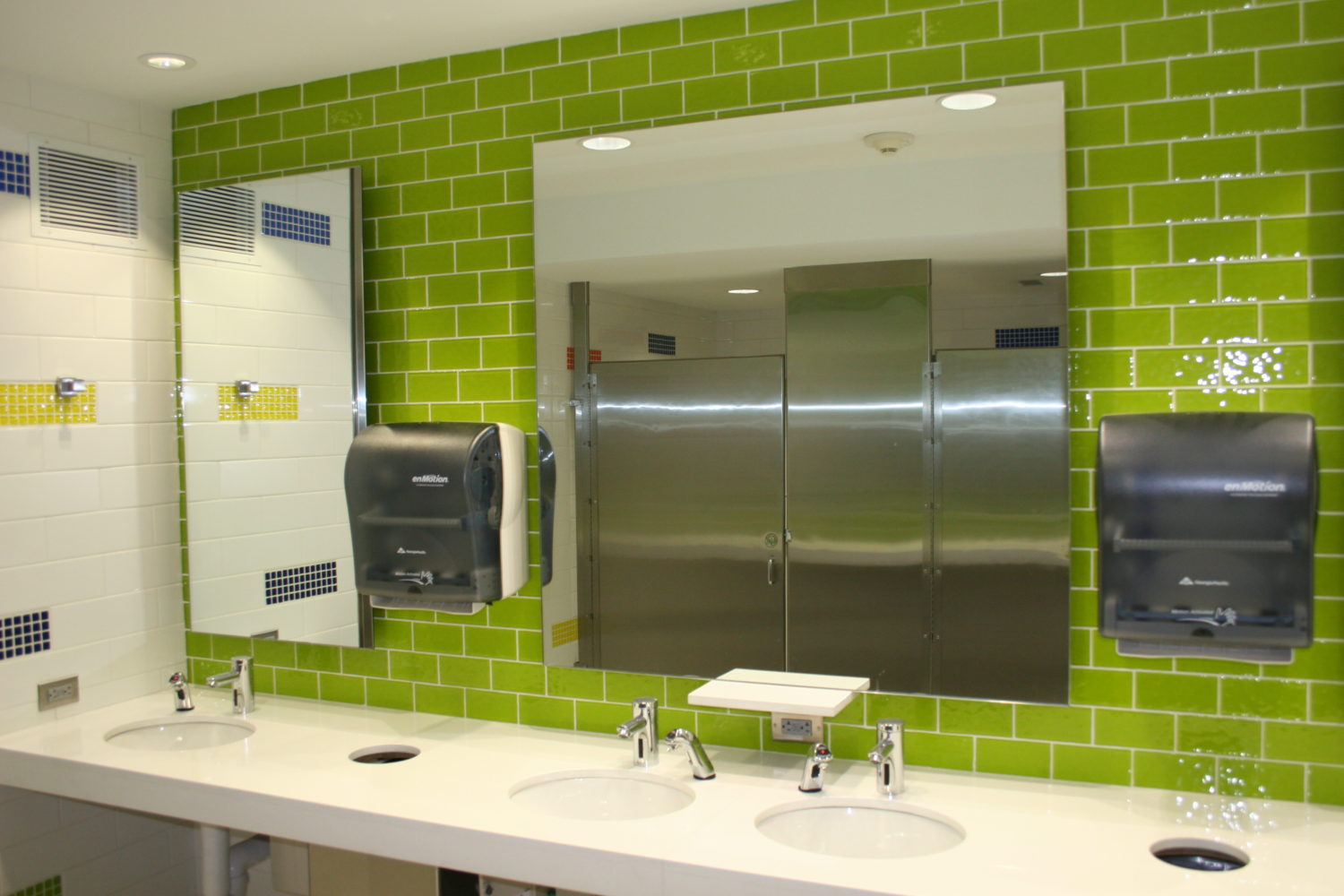 Going on the go: bathroom news - Stuck at the Airport