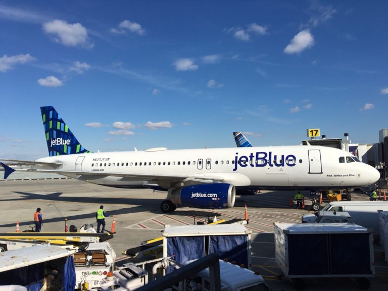 Special livery and new tailfin design for JetBlue - Stuck at the Airport