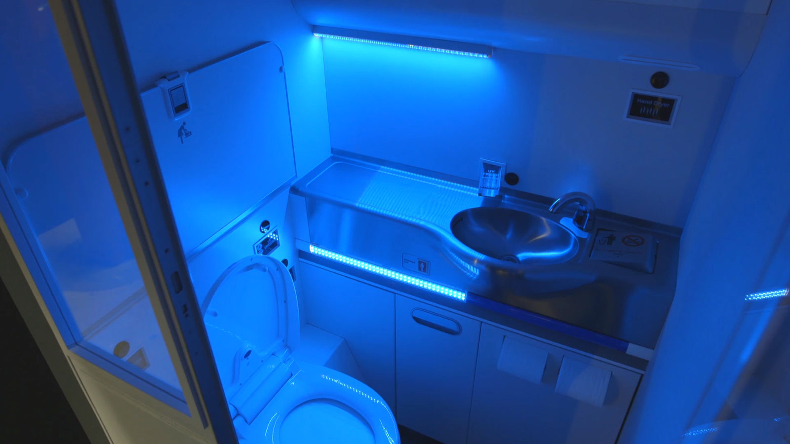 Is it time for Boeing’s UV-powered self-cleaning airplane lavatory ...