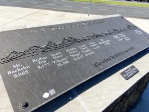 RDM: 5 Things We Love About Redmond Municipal Airport - Roberts Field ...