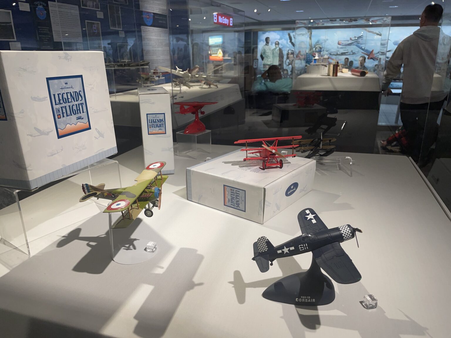 Airport art Archives - Stuck at the Airport