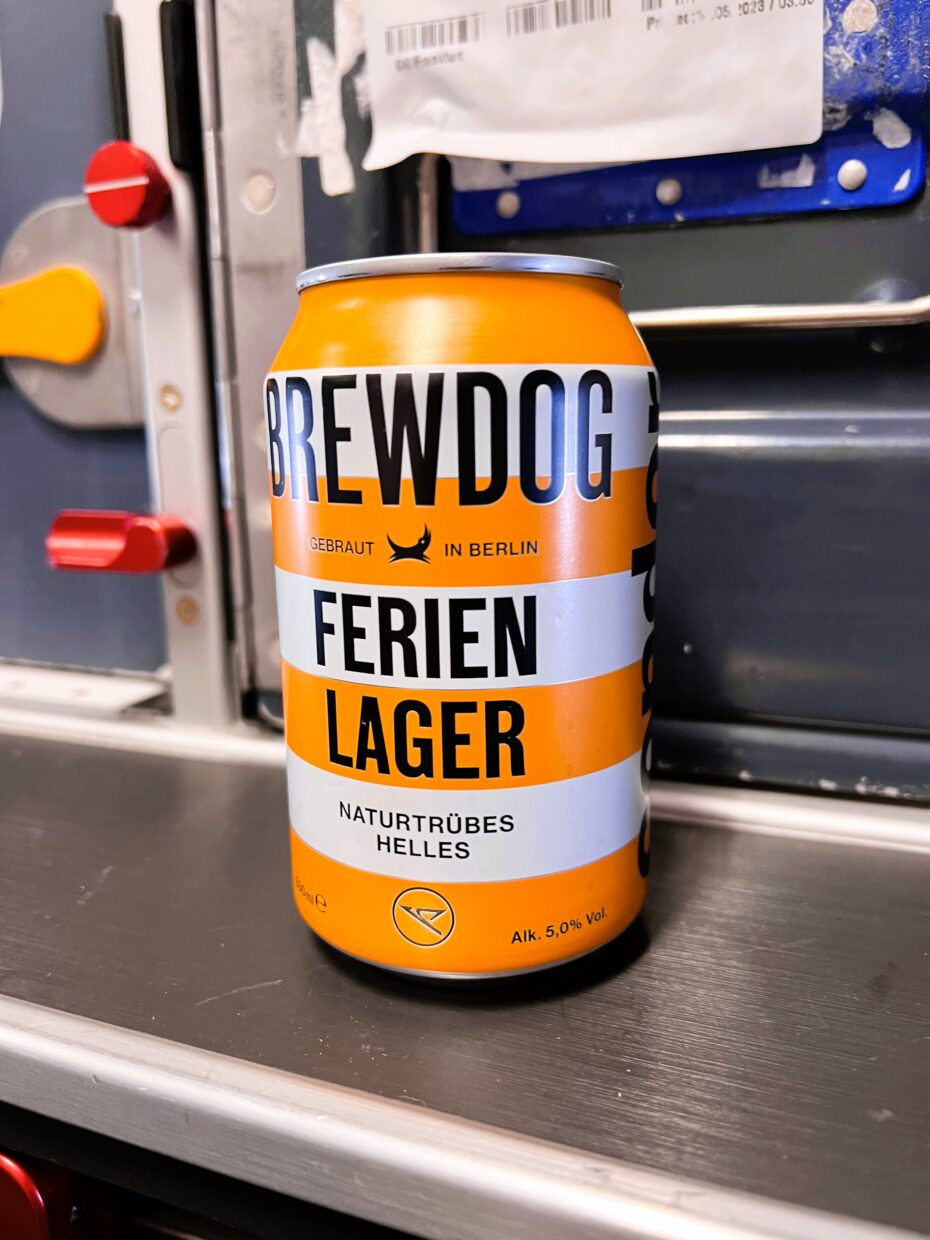 Snaps from a striped Condor Airlines flight - Stuck at the Airport